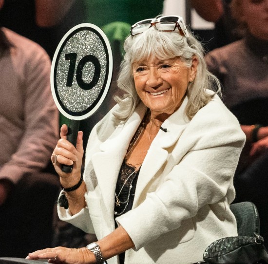 Vild med dans-dommer fejrer fødselsdag med sit barnebarn | BILLED-BLADET Vild med dans-dommer fejrer fødselsdag med sit barnebarn | BILLED-BLADET