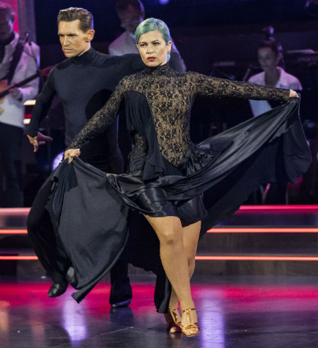 Derfor danser Sara Bro kun i genbrugskjoler | BILLED-BLADET