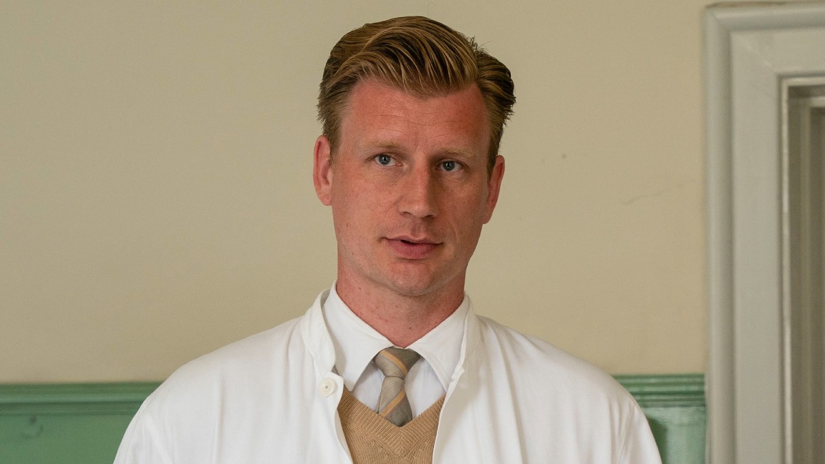 Lægen Jens Fischer fra Sygeplejeskolen: Her er hans kendte hustru ...