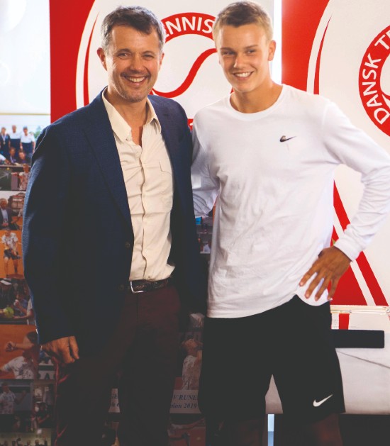 Kan du huske det? Prinsesse Isabella fejrede Holger Runes franske triumf | BILLED-BLADET