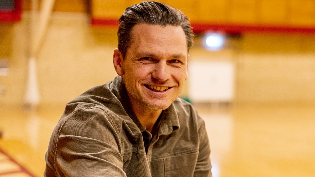 De danske VM-stjerner bor ikke alene: Her er deres værelseskammerater ...