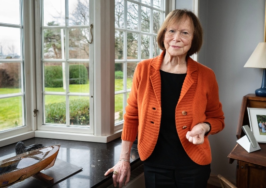 Efter Jakob Ellemanns sygemelding: Nu taler Alice Vestergaard | BILLED ...