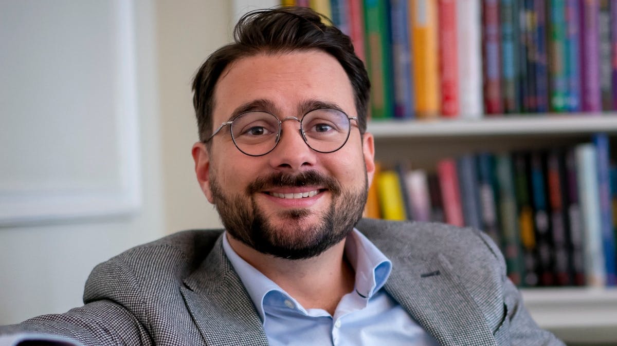 Phillip Faber har komponeret et nyt værk til DR Pigekoret | BILLED-BLADET