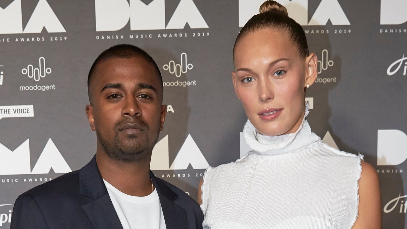 Ulrikke Toft Simonsen gift: Se hendes vovede brudekjole | BILLED-BLADET