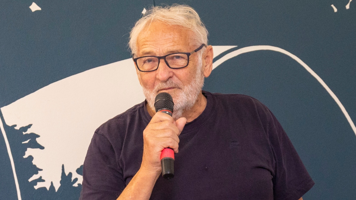 Niels Hausgaard fik blackout i Aarhus: Så blev pressen pludselig ...