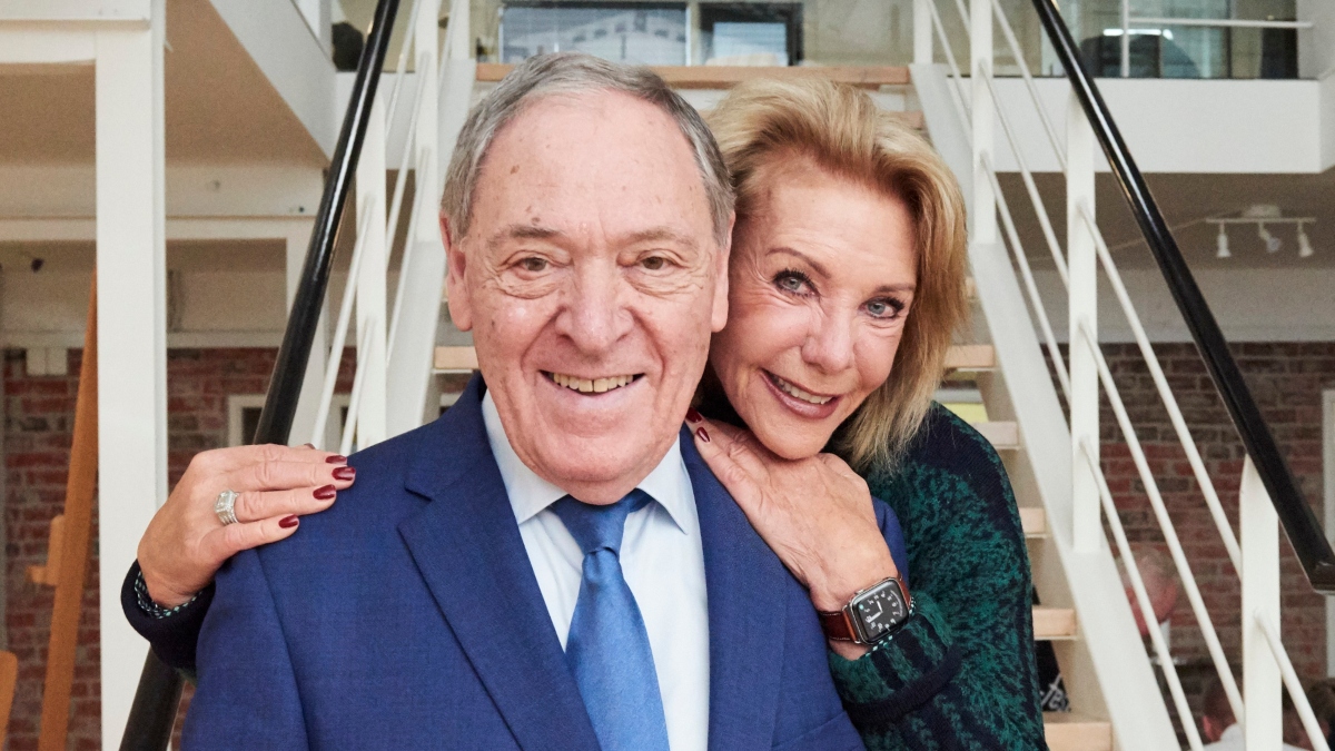 Dorthe Kollo Helt Knust Til Dario Campeottos Bisættelse Han Havde Det Største Hjerte Billed