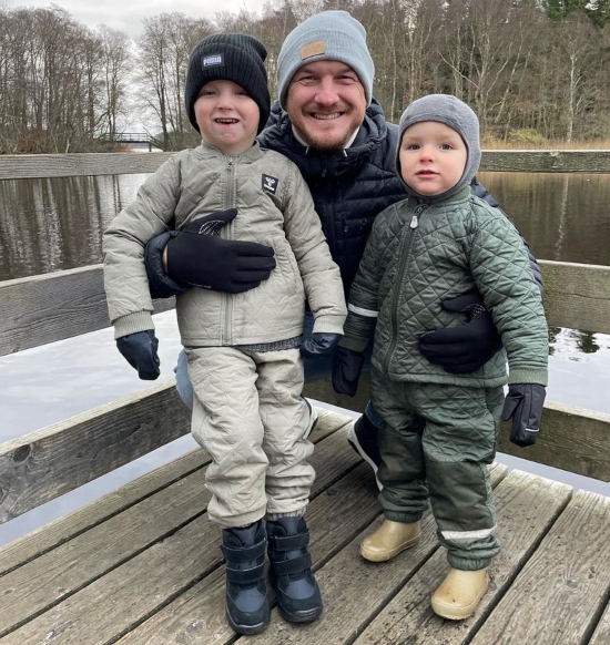 Mor til Konrad fra De sjældne danskere hylder sin mand: Du er en superhelt | BILLED-BLADET