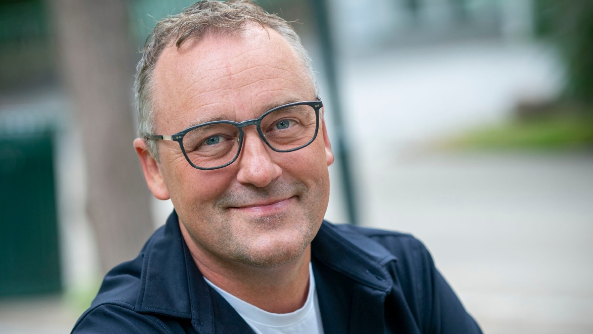 Jørgen Clevin klippe-klistrede og tegnede sig ind i danskernes hjerter ...