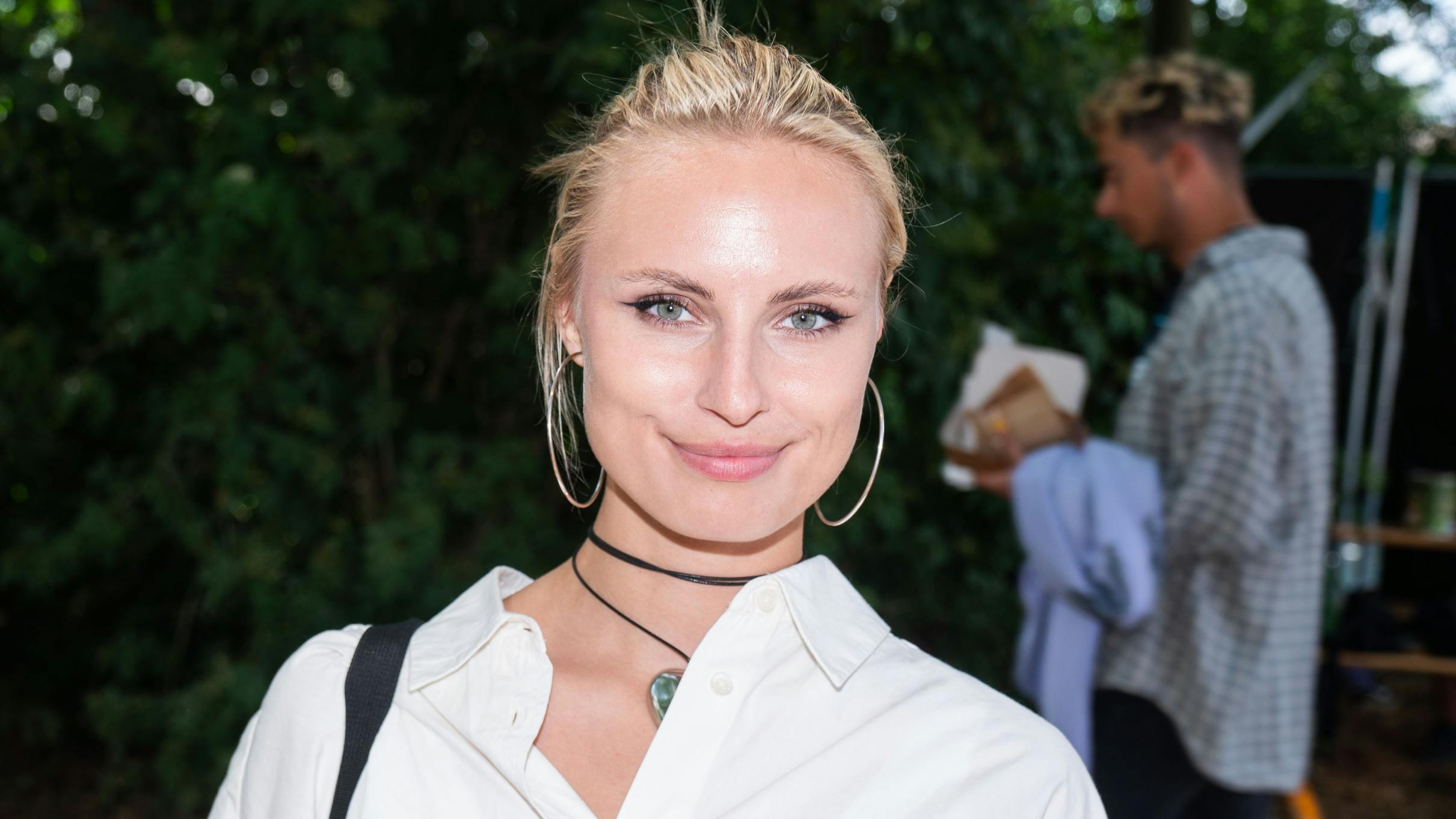 Kunne ikke holde tårerne tilbage: Clara Toft Simonsen hylder Hugo ...