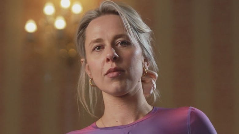 Mathilde fra Forræder: Her er hendes kendte morfar | BILLED-BLADET