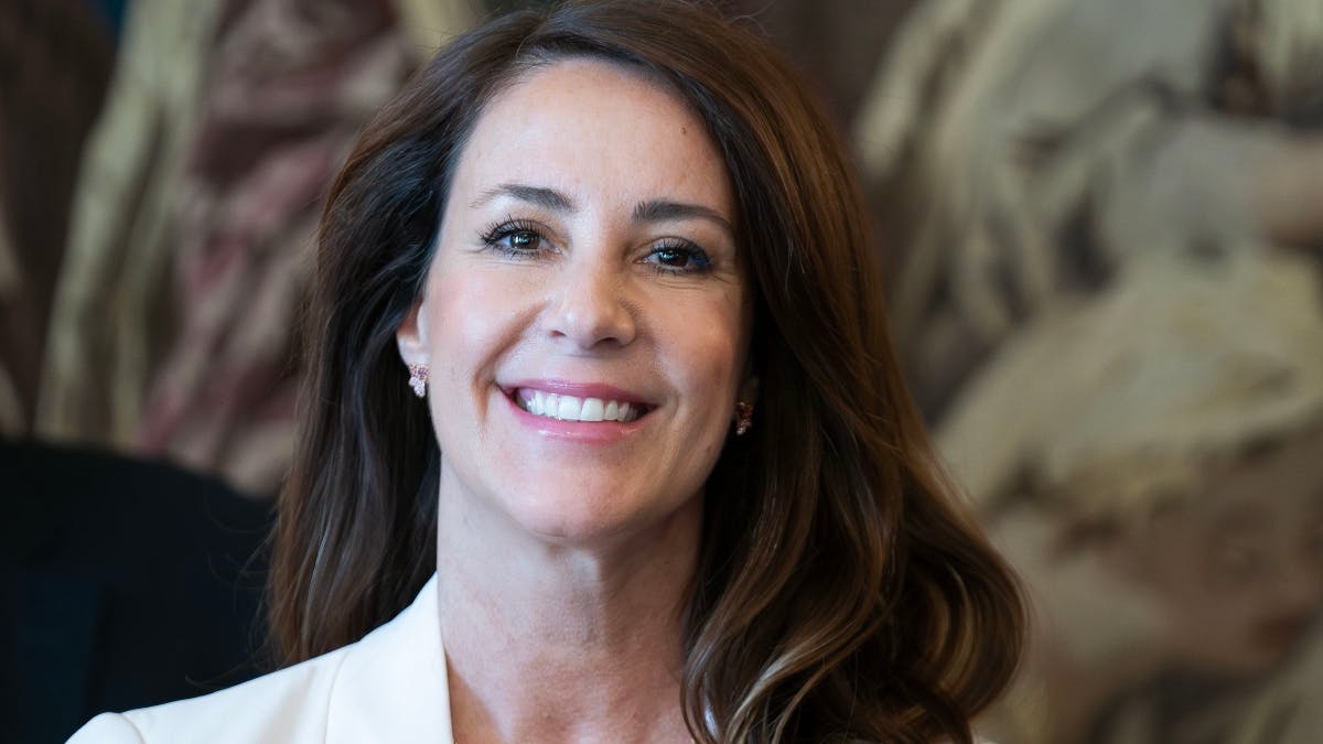 Prinsesse Marie tilbage på job i Danmark: Sød hilsen til grev Henrik ...