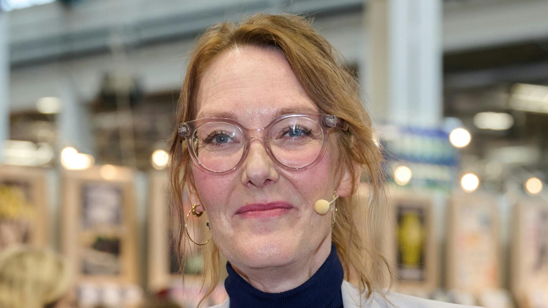 Natportieren-stjernen Tom Hiddleston er kæreste med populær sangerinde ...