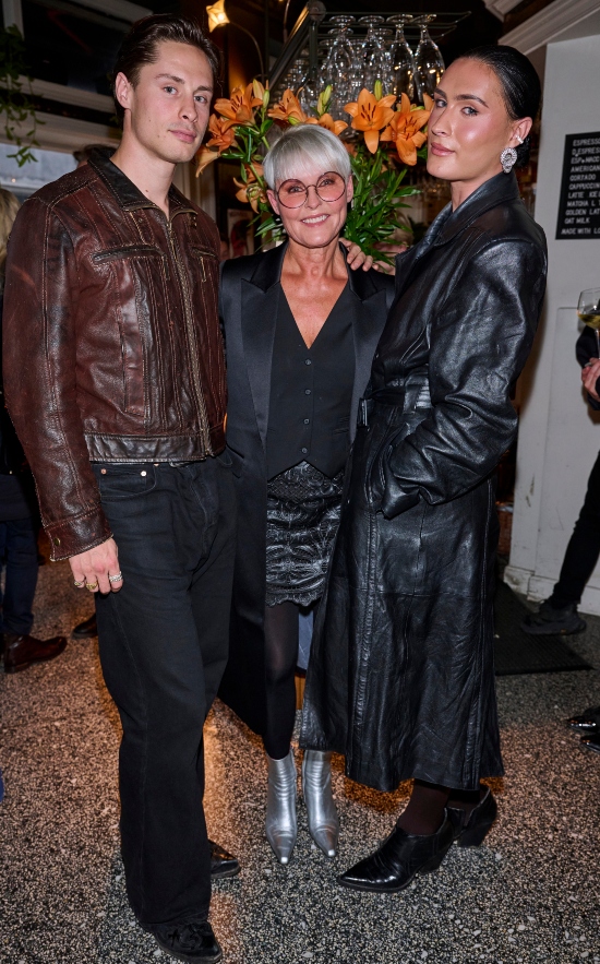 Rørende gestus: Line Baun Danielsen opfylder sin 85-årige mors største ...