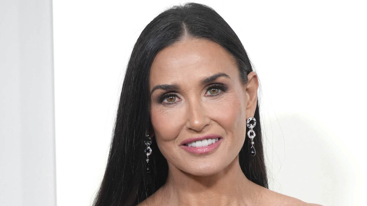 Se billederne: Demi Moore på den røde løber i et væld af pailletter ...