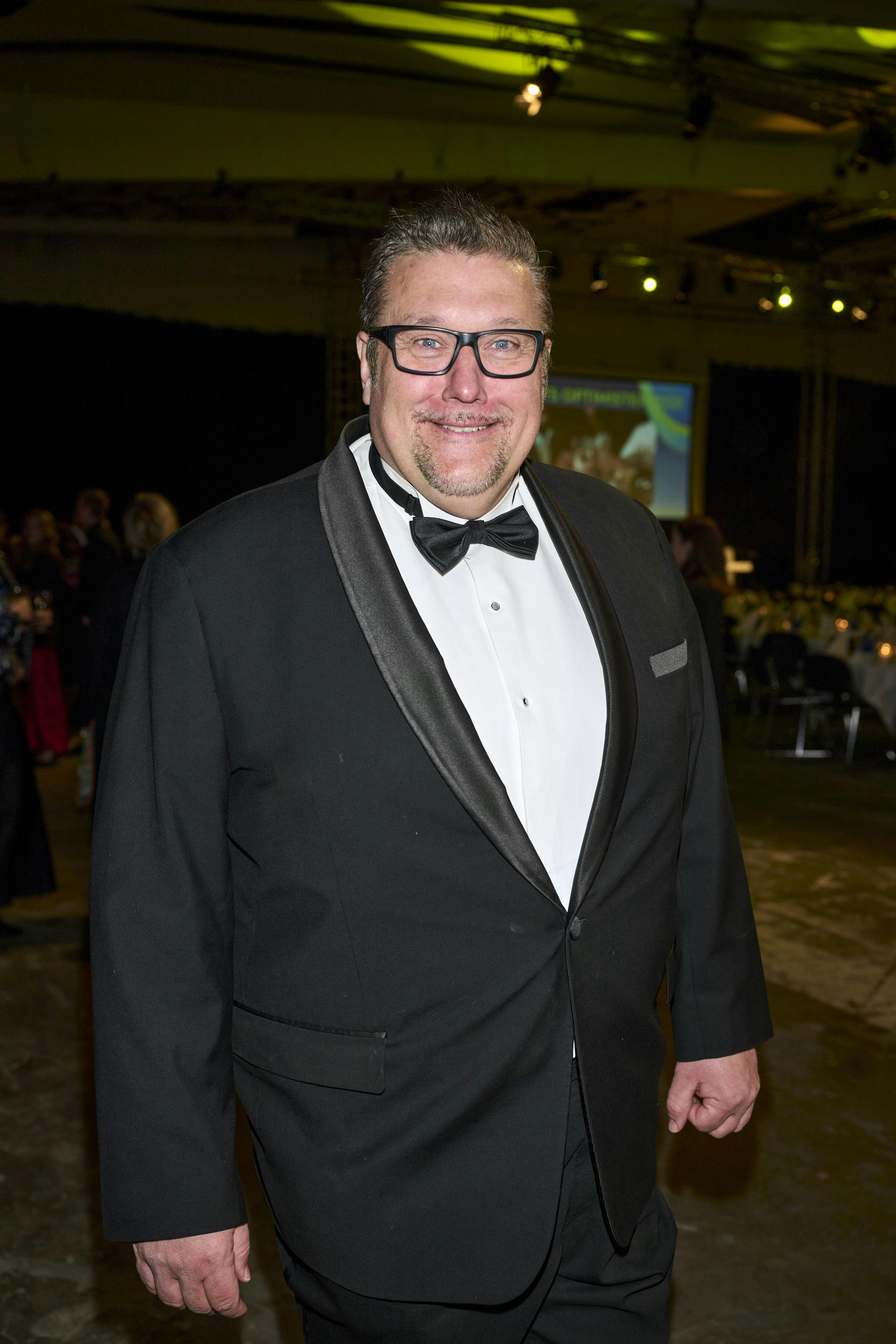 Amin Jensen viser kæresten frem for første gang: Det faldt parret for ...