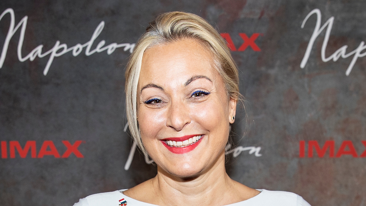 Det så du ikke på tv: Saba fejret af kæresten og sin kendte søster ...