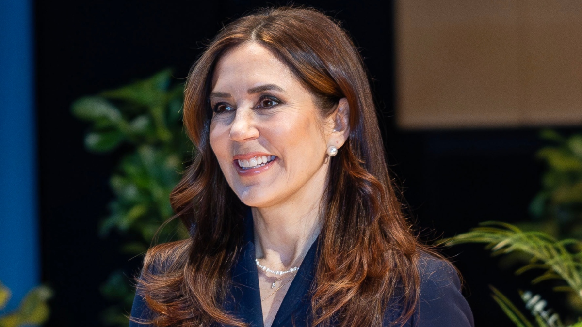 Dronning Mary på første kongelige opgave i en måned: Alt og intet har ...