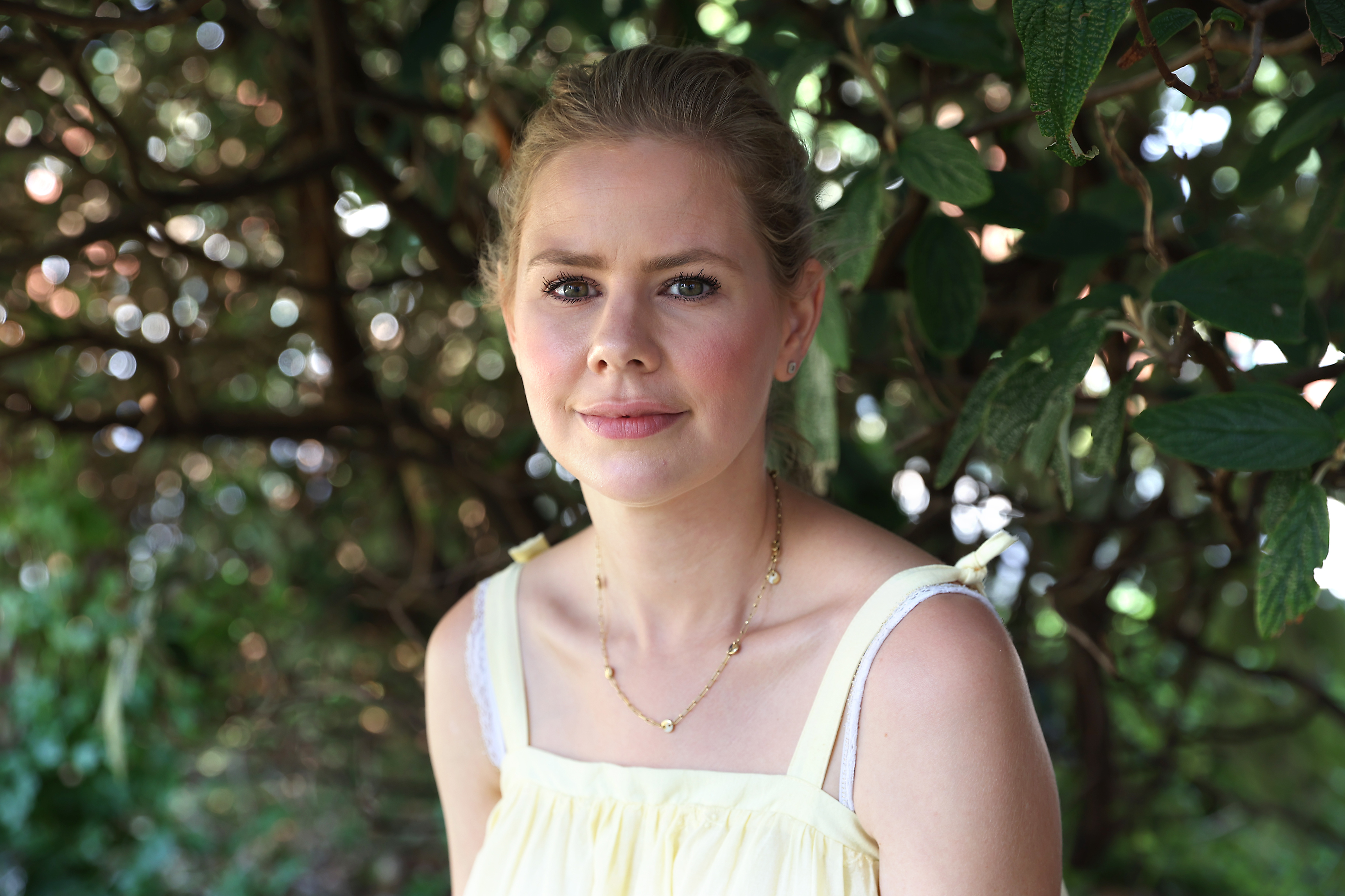 Julie Zangenberg skal have sine bryster fjernet: Det har ikke været ...