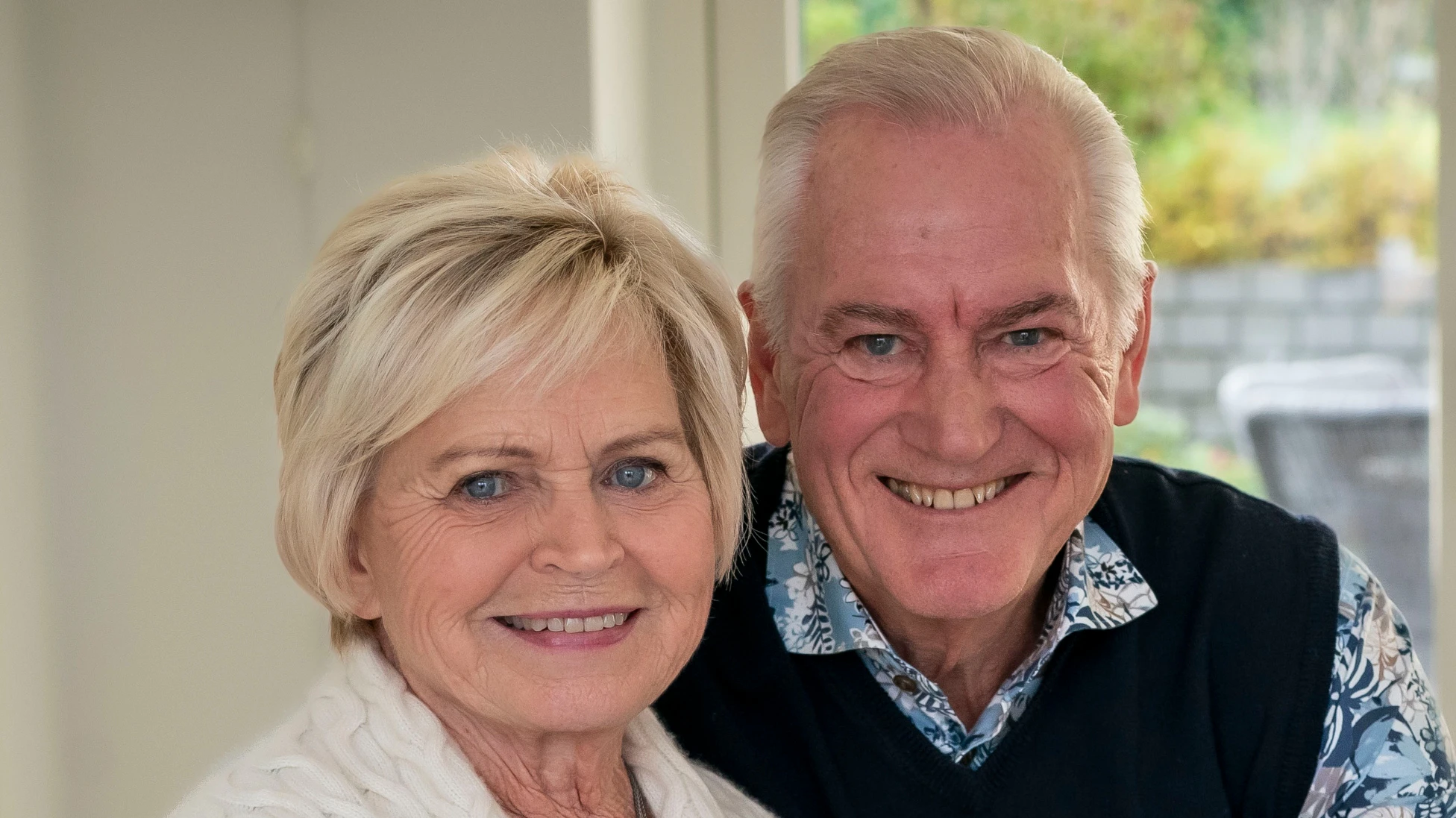june belli | BILLED-BLADET