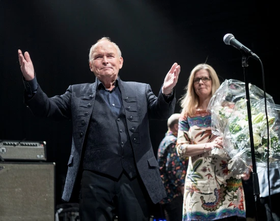 Michel Belli mindes sin elskede mor med rørende foto | BILLED-BLADET
