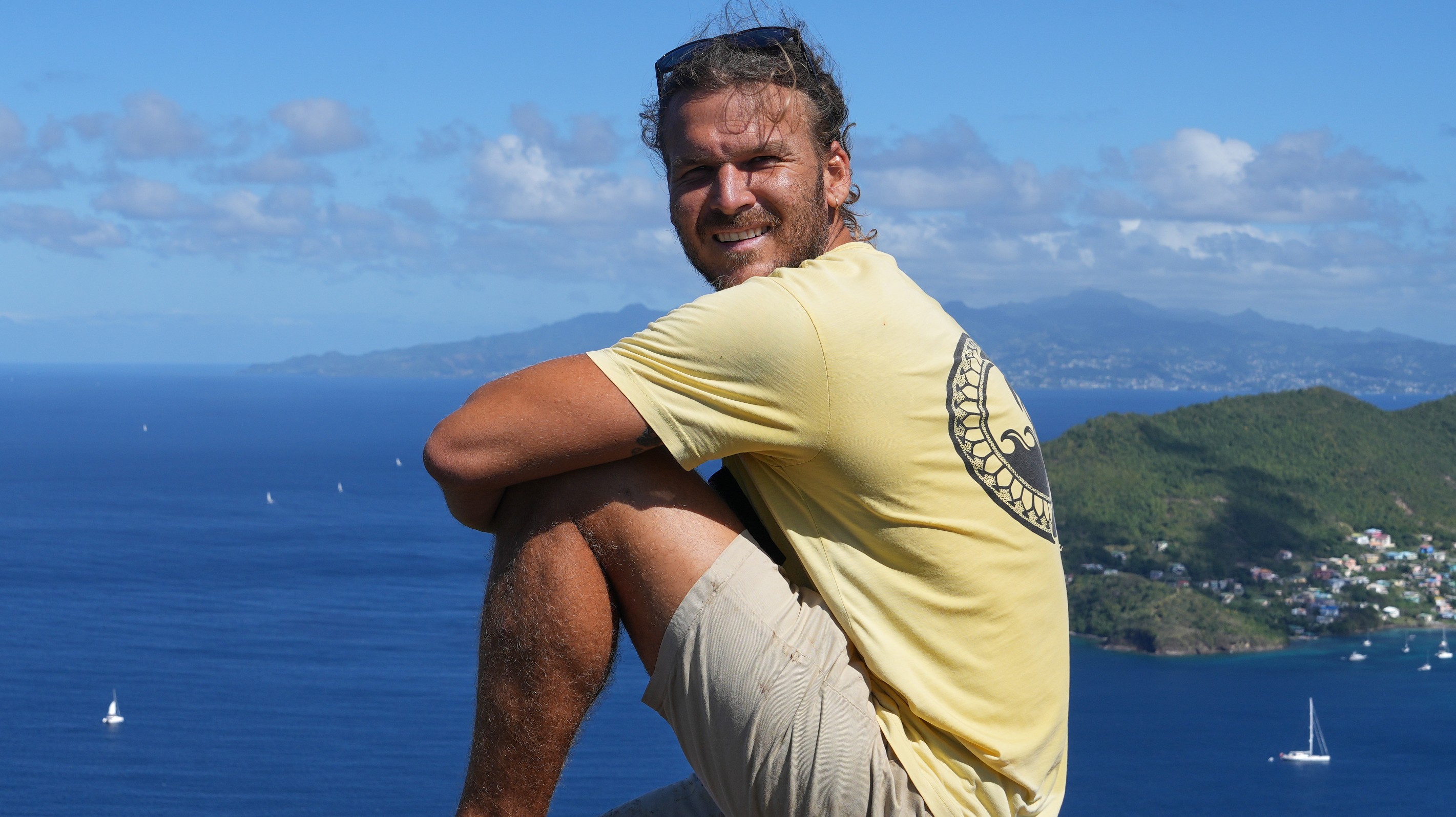 Emil Midé Erichsen på drømmetur til tropiske øer: Sådan er livet til ...