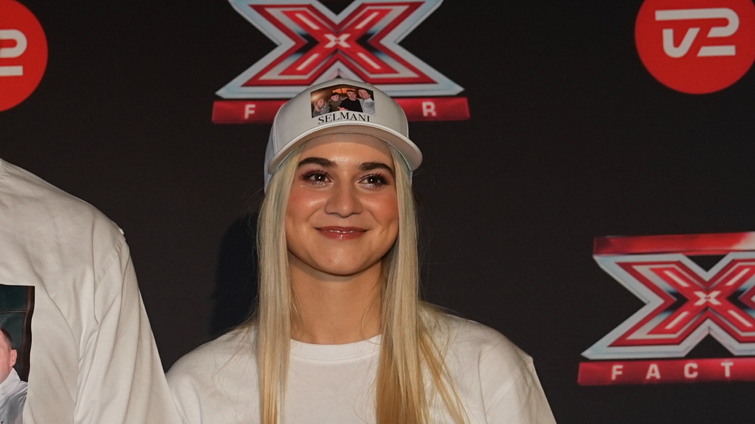 Så du hende i "X Factor": Her er Ella Augustas kendte far | BILLED-BLADET