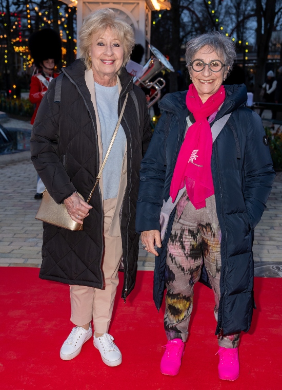 Har lige optrådt hjemme hos kong Frederik og dronning Mary: Nu skal de ...