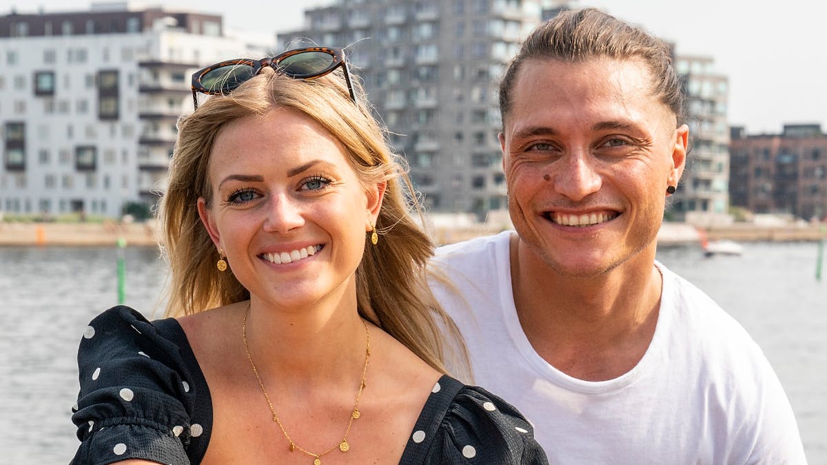 Deler sødt billede: Bolette og Jaffer er blevet forældre otte uger før ...