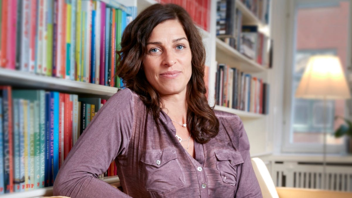 Cristian Riis er som snydt ud af næsen på mor Anne Dorthe Tanderup ...