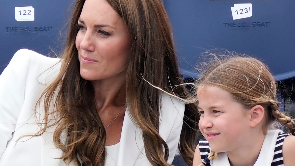Hertuginde Catherine af Cambridge - Nyheder, billeder og video