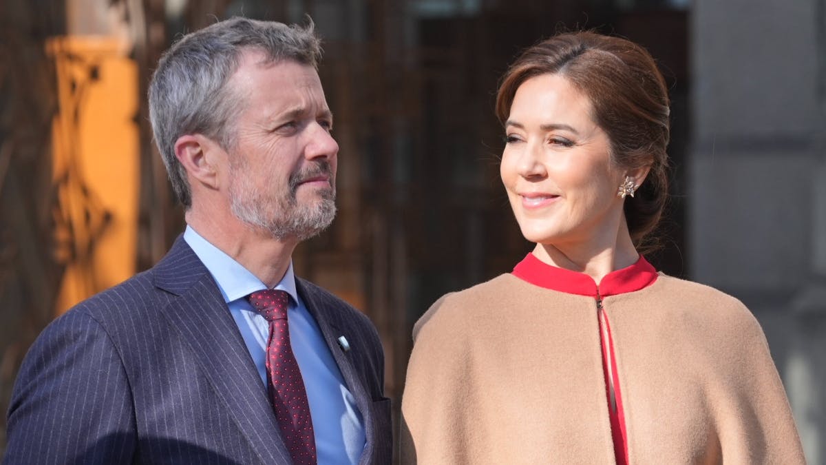 Den Er God Nok Gaven Fra Kong Frederik Til Kong Carl Gustaf Er Givet