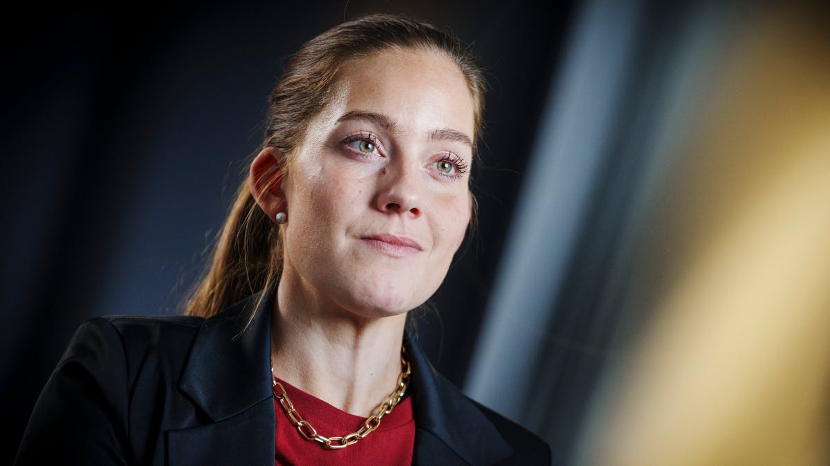 Cathrine Laudrup-Dufour taler ud om bruddet med sin far: Har grædt millioner af tårer | BILLED ...