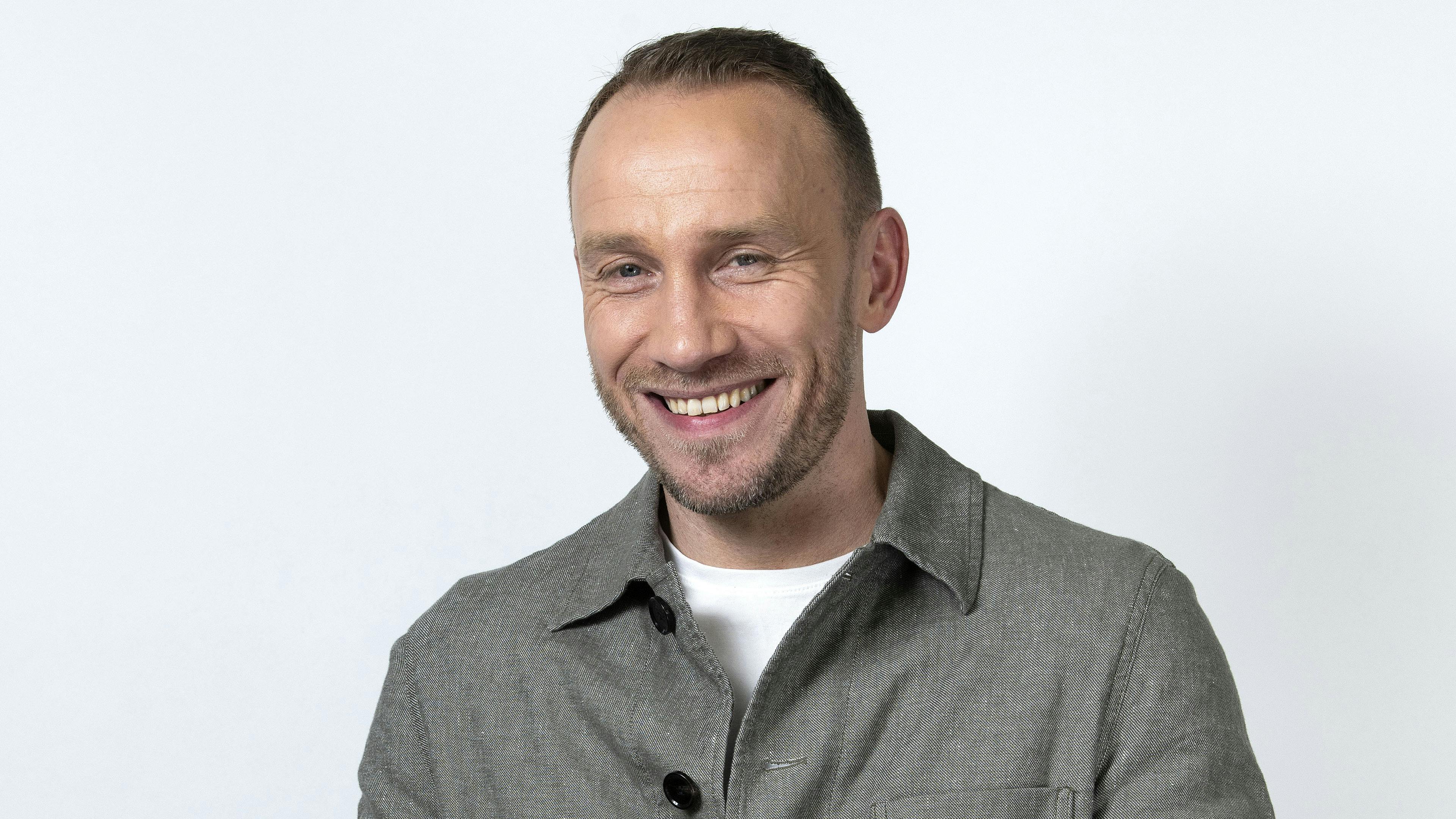 TV2-værten Jon Pagh har sagt op: Rørende grund ligger bag | BILLED-BLADET