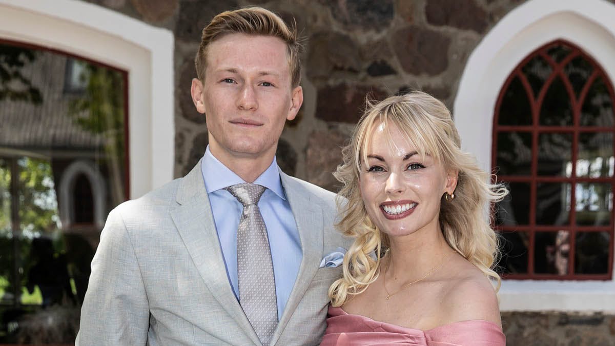 Smukt og rørende: Albert Harson optrådte med helt særlig sang til ...