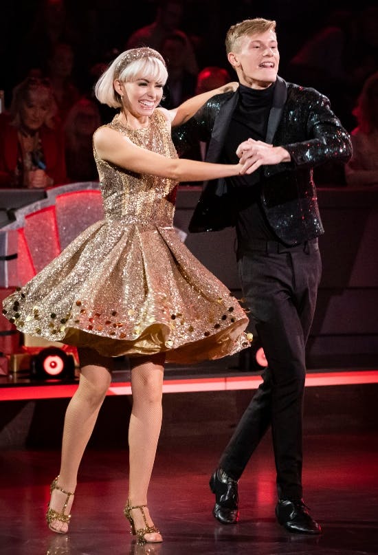 Se videoen: Jenna og Albert August Harson på skøn bryllupsrejse ...