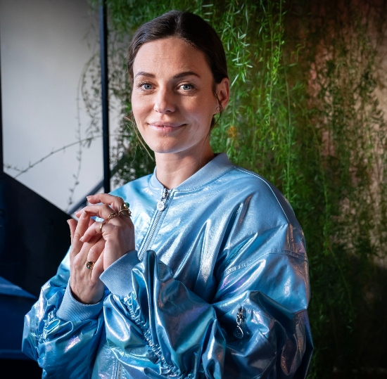 Der er én særlig grund til, at Sarah Grünewald glæder sig til den kolde ...