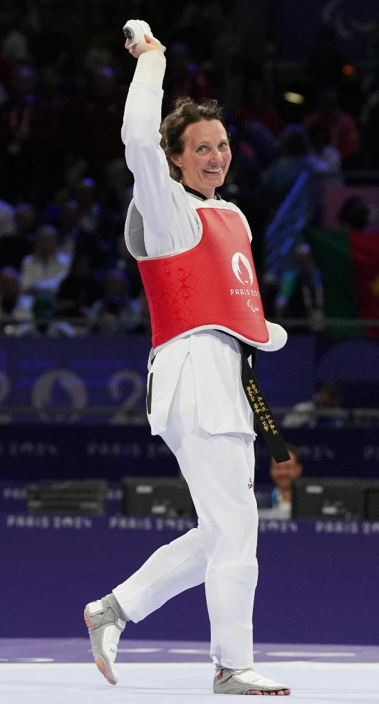 Taekwondo-kæmper Lisa Kjær slutter sin vilde karriere med bronze i ...