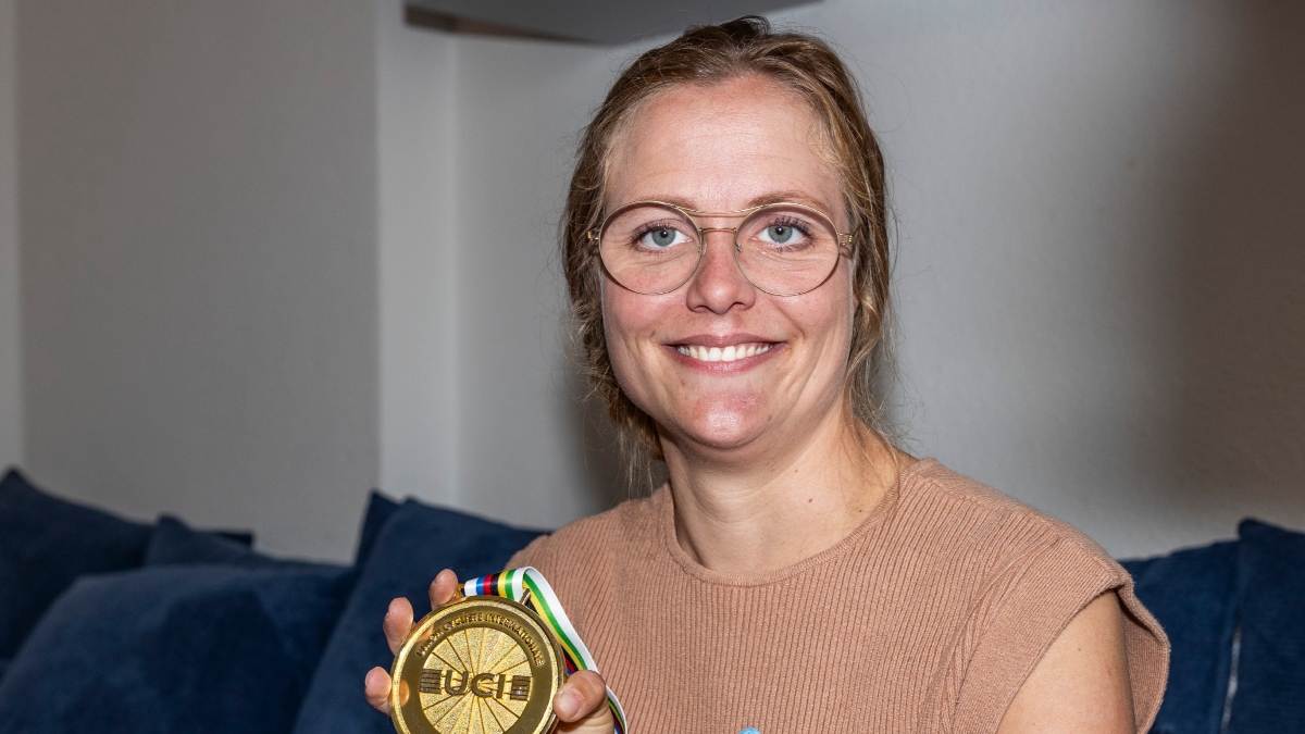 Emma Lund skammede sig en gang over sit handicap: Nu har hun vundet en ...