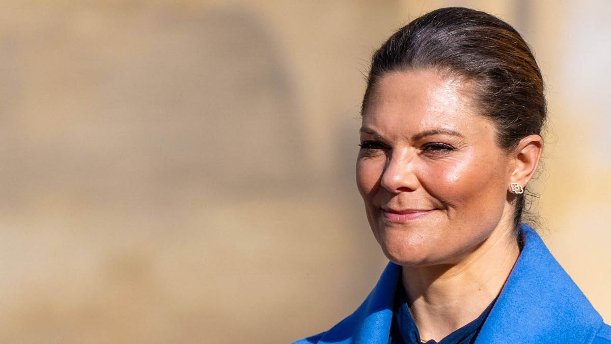 Hoffrisør afslører: Derfor har kronprinsesse Victoria altid opsat hår ...