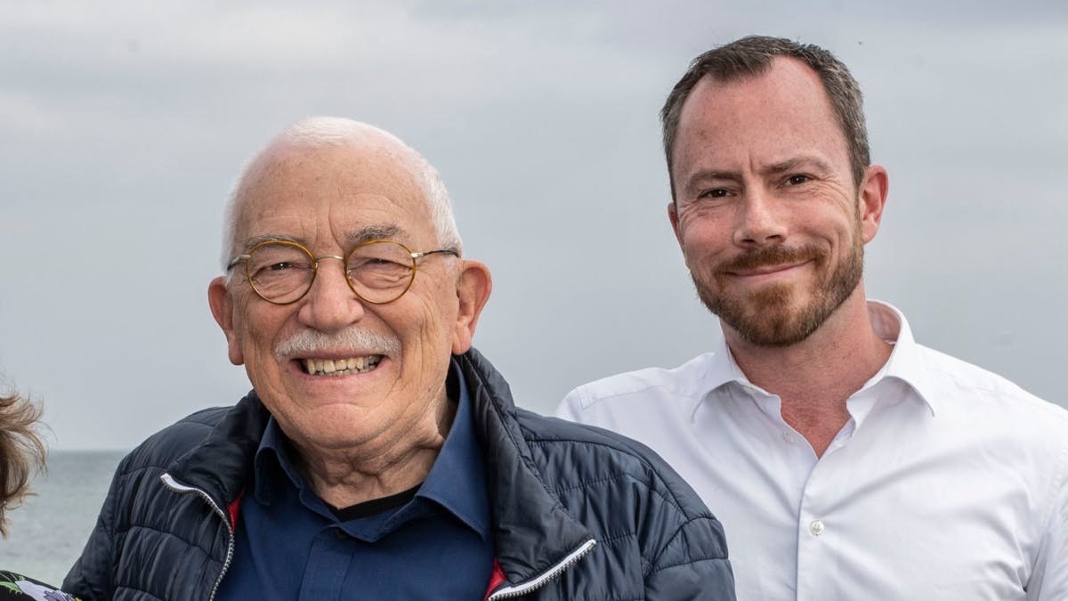Jakob Ellemann-Jensen og hans søskende havde sagt nej, men så ændrede de mening lige inden Uffes ...