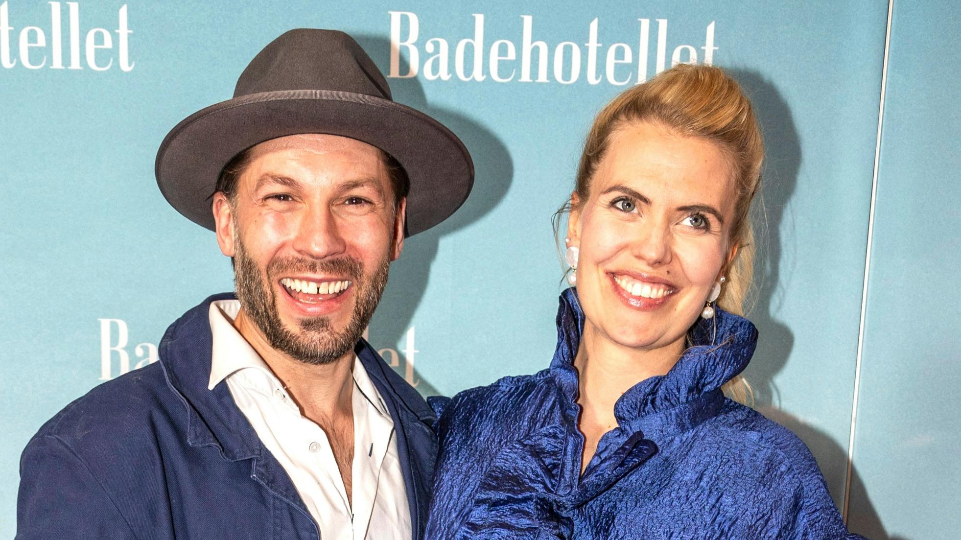 Wow! Fedt mand: Anna Stokholm og Simon Stenspil fejrer sønnen med ...