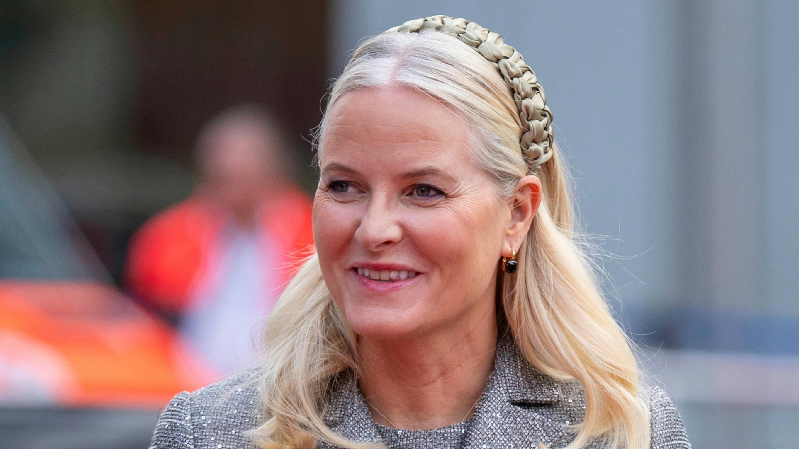 Kronprinsesse Mette-Marit tog ordet: Vi ved alle, at livet kan være ...