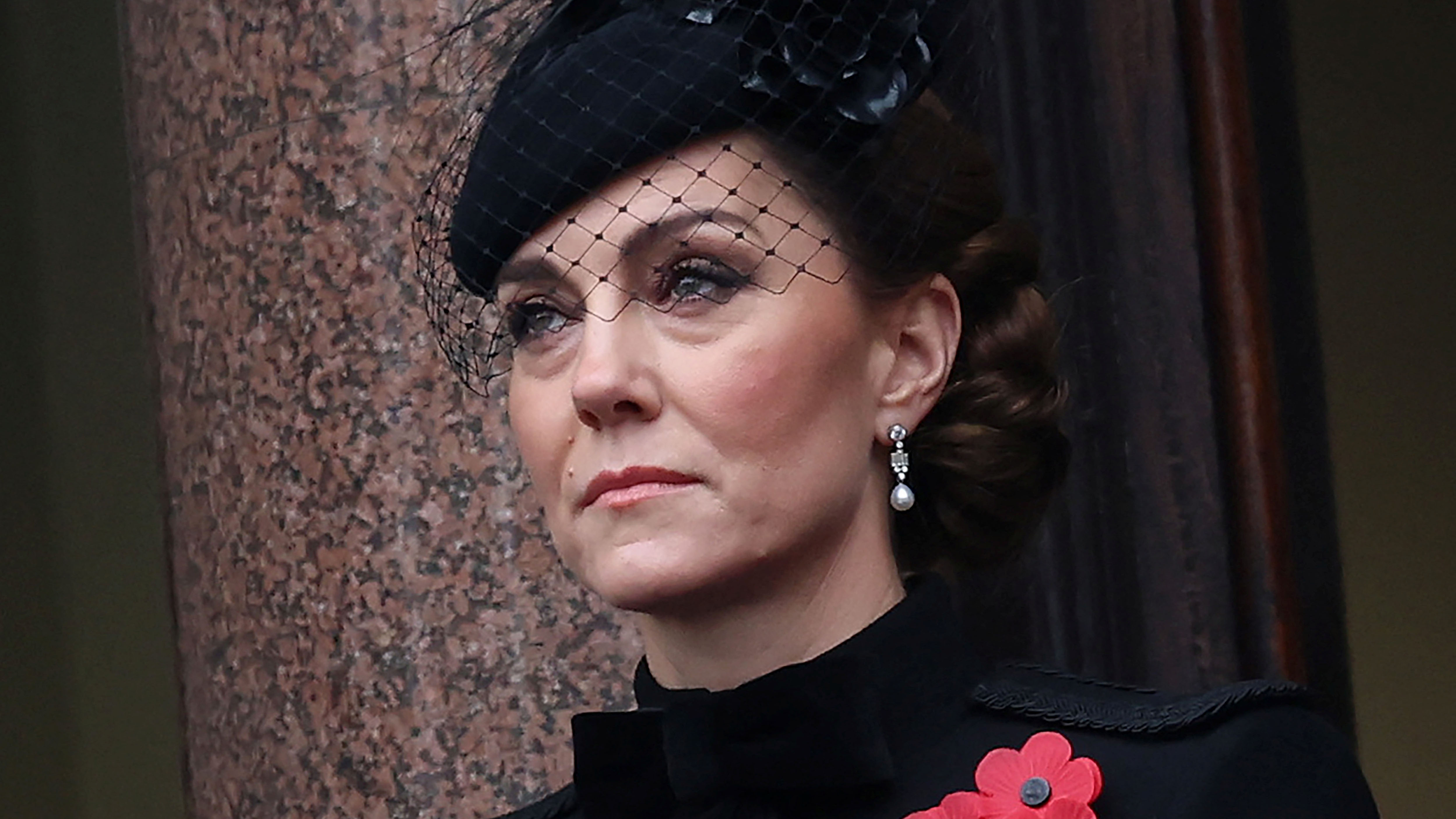 Tv-stjerne i kæmpe brøler: Måtte slette tweet om prinsesse Catherine ...