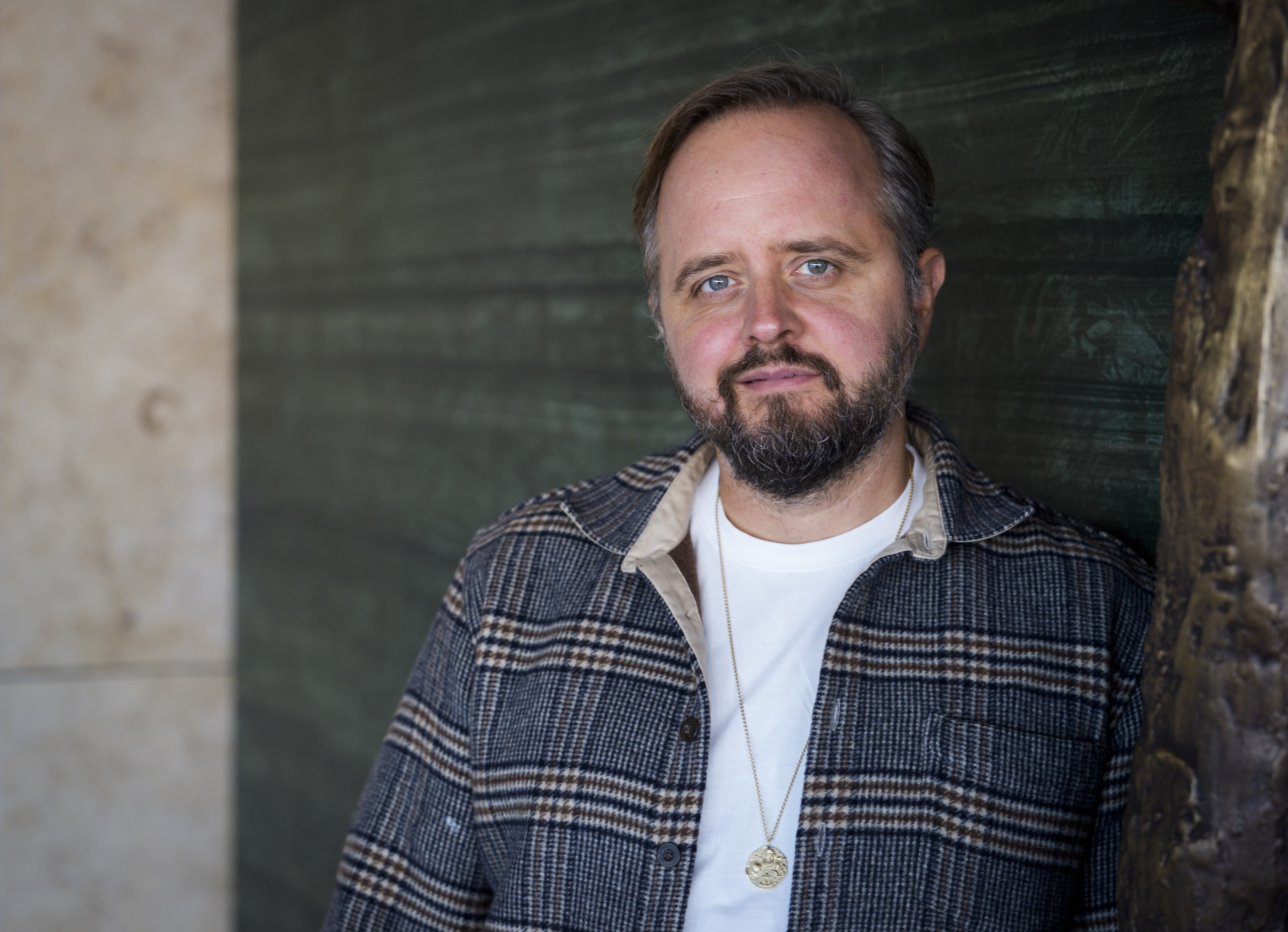 Magnus Millang måtte dykke i halvfrossen sø: Ikke alt blev vist på tv i ...