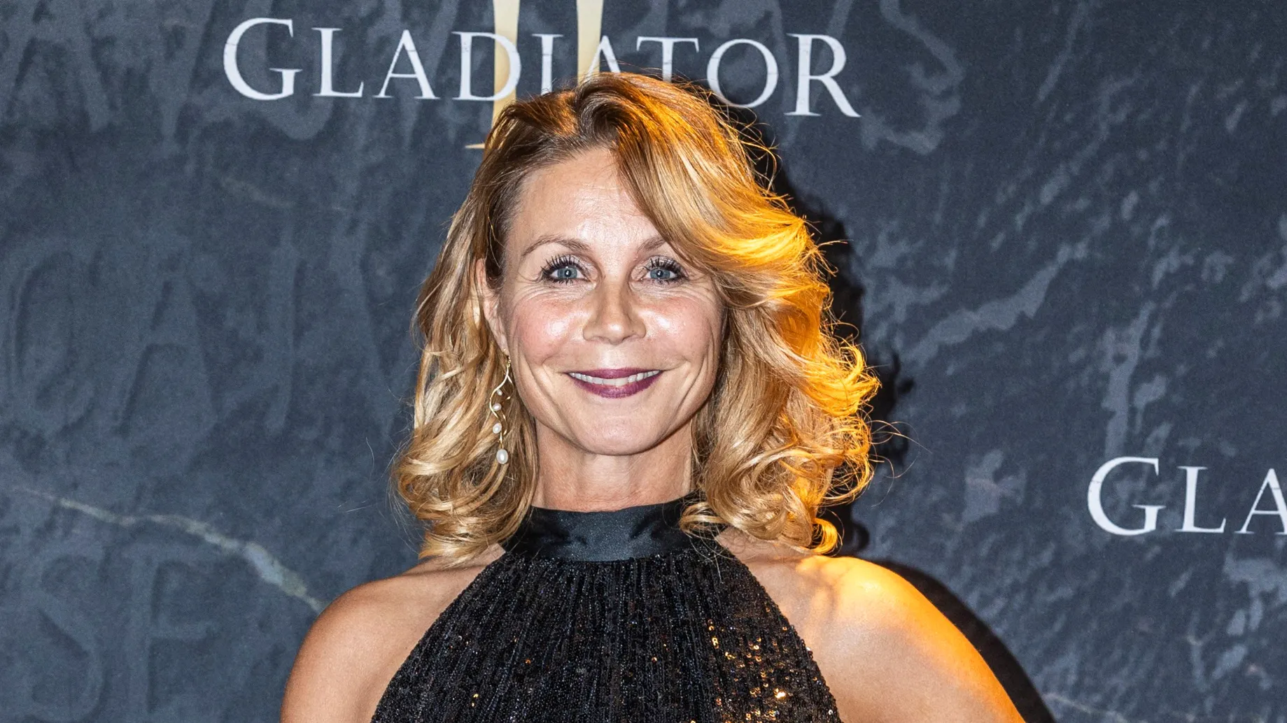 Badehotellet Stjernen Anne Louise Hassing Hylder Sønnen Billed Bladet
