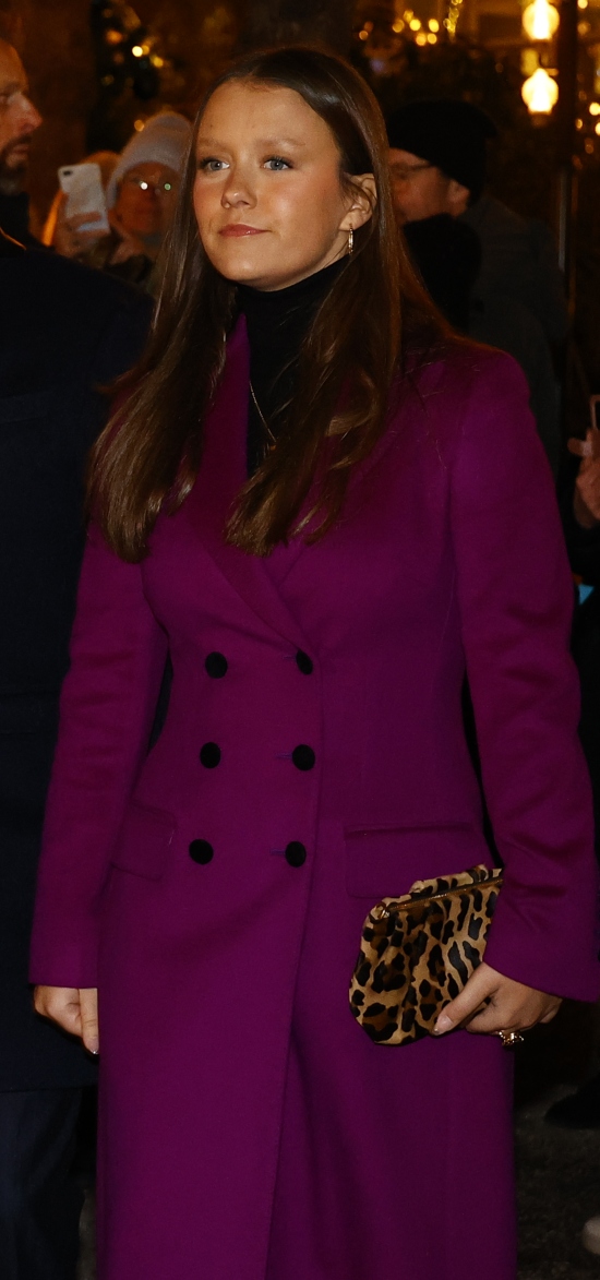 Prinsesse Isabella tog modigt valg med overraskende tilbehør | BILLED ...