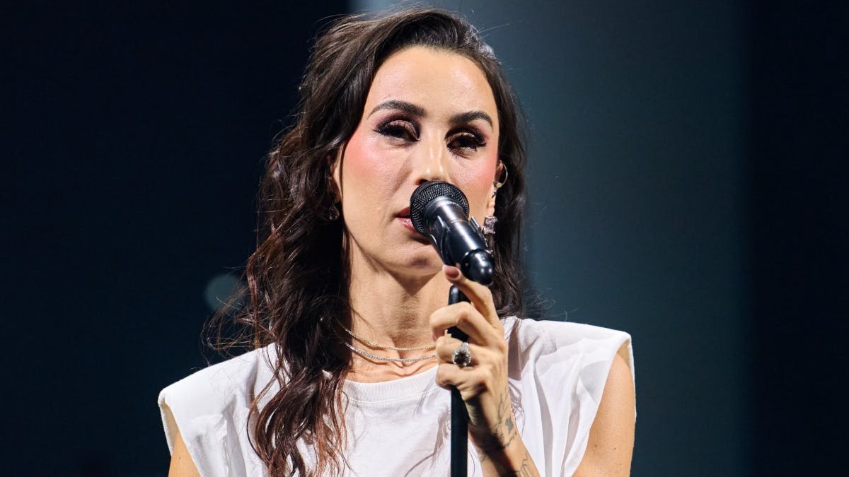 Fik alle til at gispe efter vejret: Medina vækker opsigt i ...