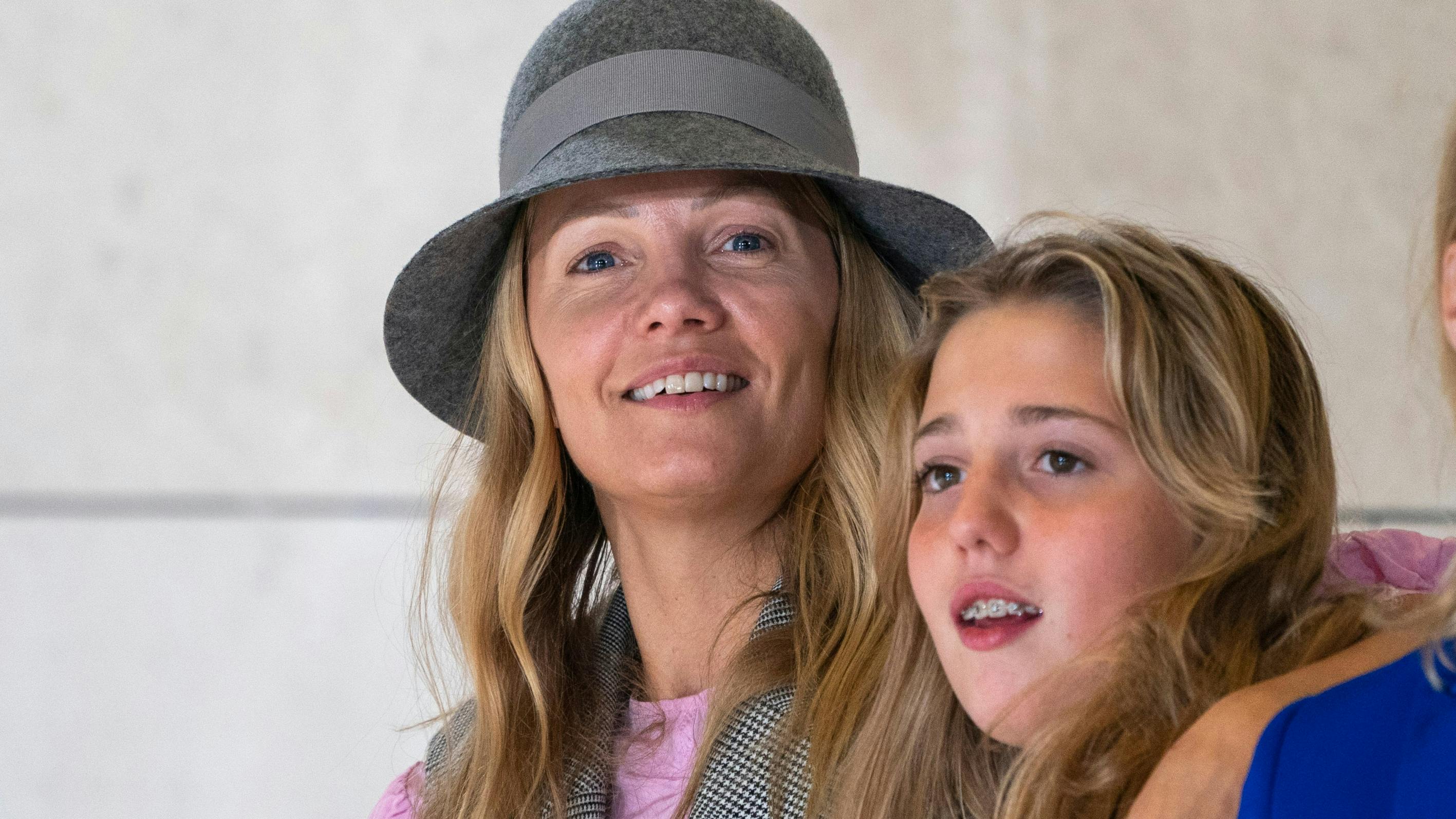 Nu er dagen kommet: Caroline Fleming må ikke bestemme over datteren længere | BILLED-BLADET