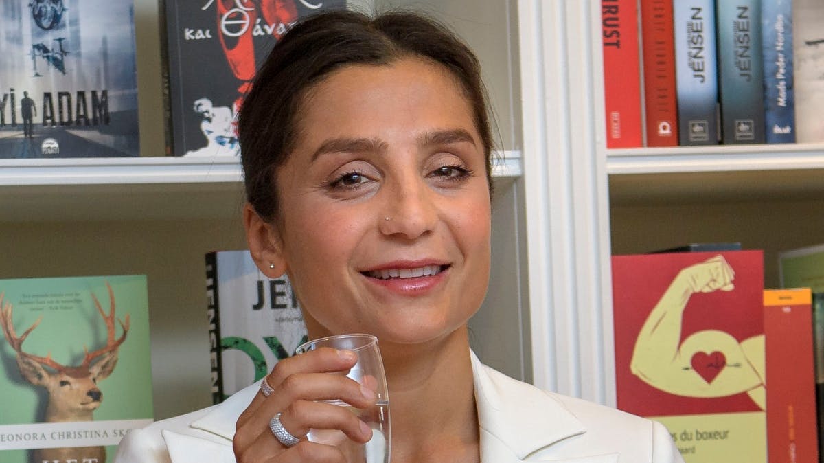 Driblede ind på den røde løber i lækkert gallalook: Nadia Nadim til ...