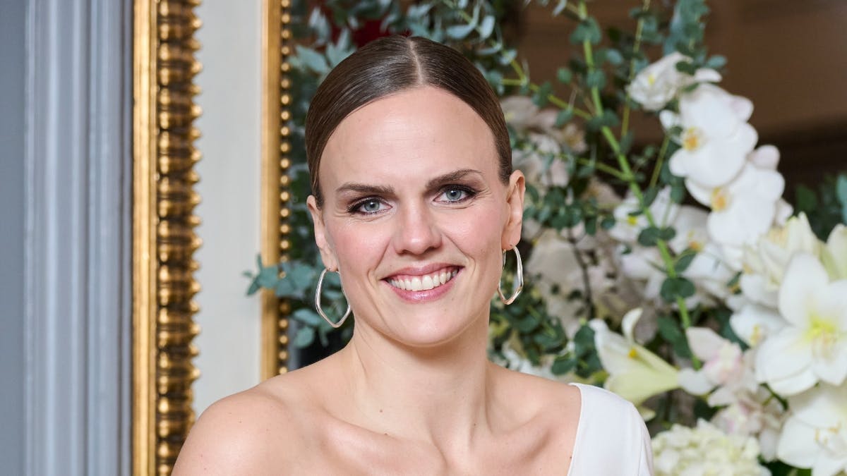 Caroline Stage fik kvindelig kæreste som 27-årig: Det kom totalt bag på ...